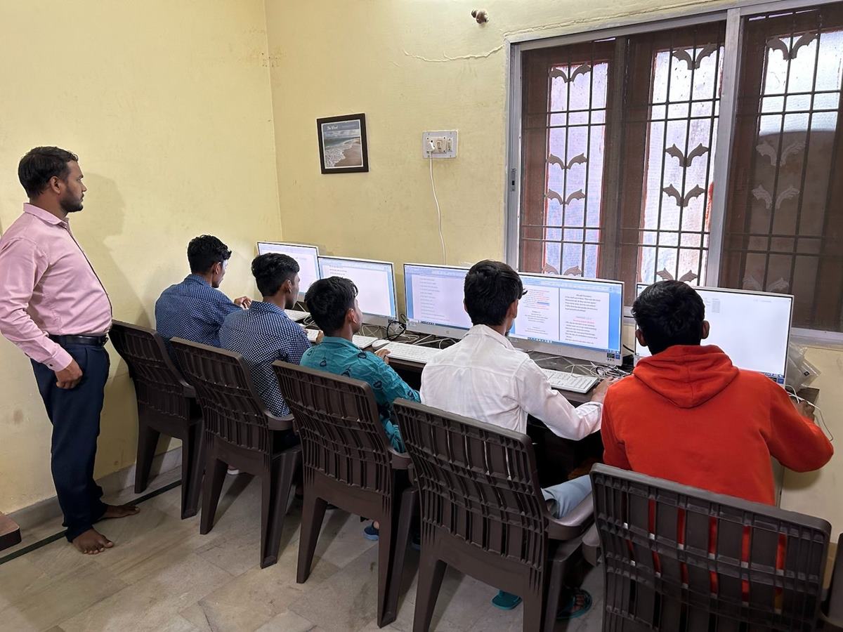 Basic Computer Skills - Delhi Bible Institute